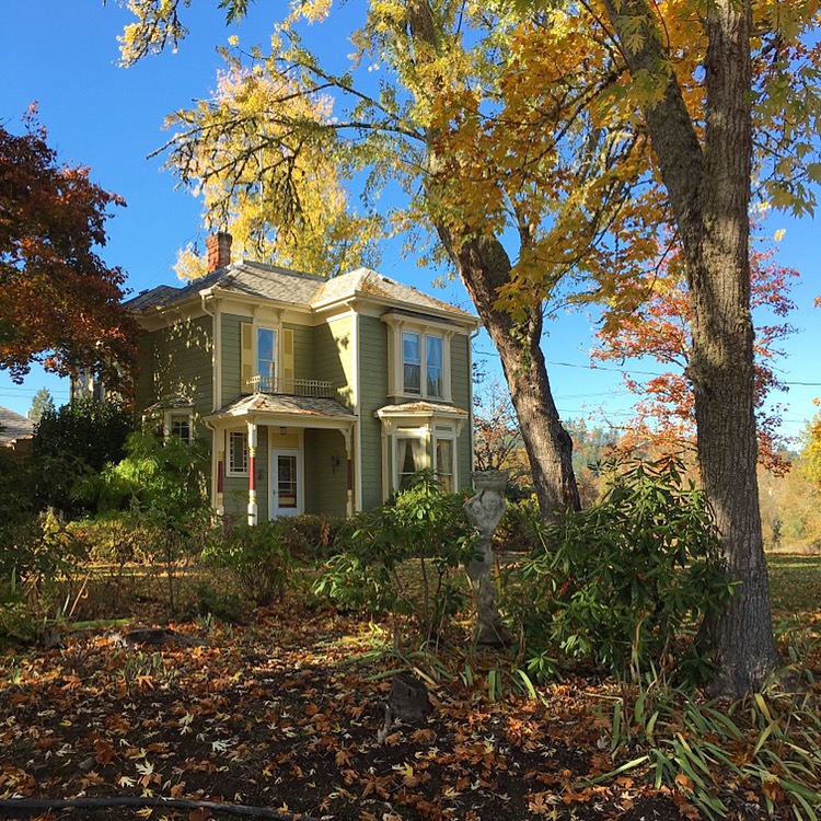We bought a farm! » Yellow Prairie Interiors